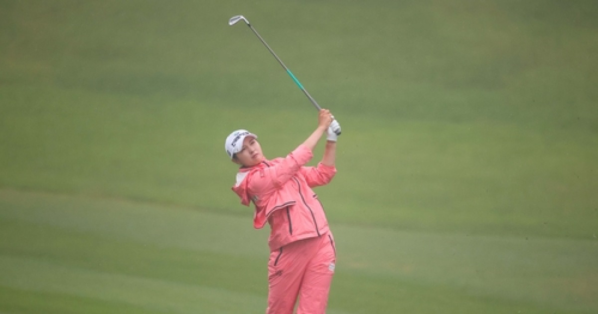 박현경·박지영, KLPGA 투어 BC·한경 대회 3R 공동 선두(종합)