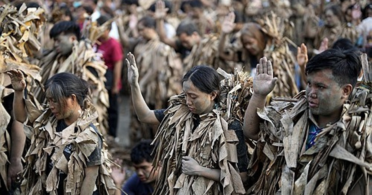 Philippines Mud People Photo Gallery