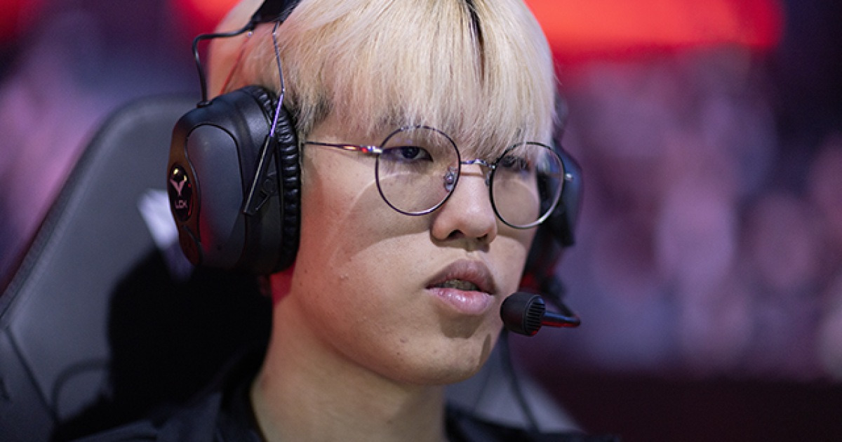 [LCK] 중간 위기에도... T1, DRX전 1세트 승리