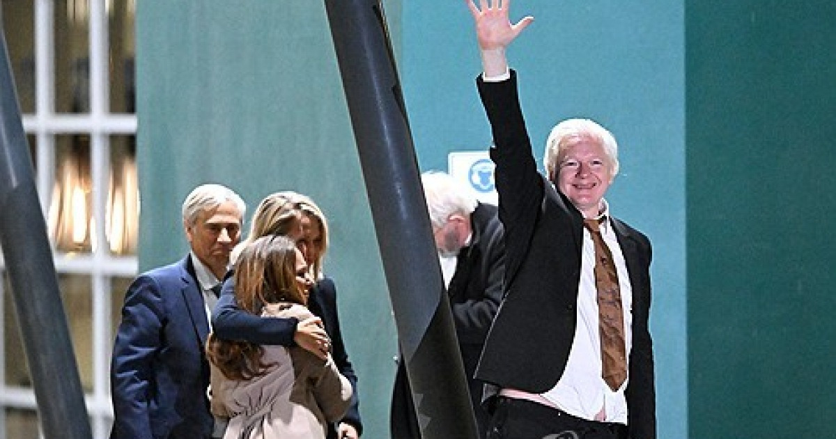 epaselect AUSTRALIA JULIAN ASSANGE RELEASED