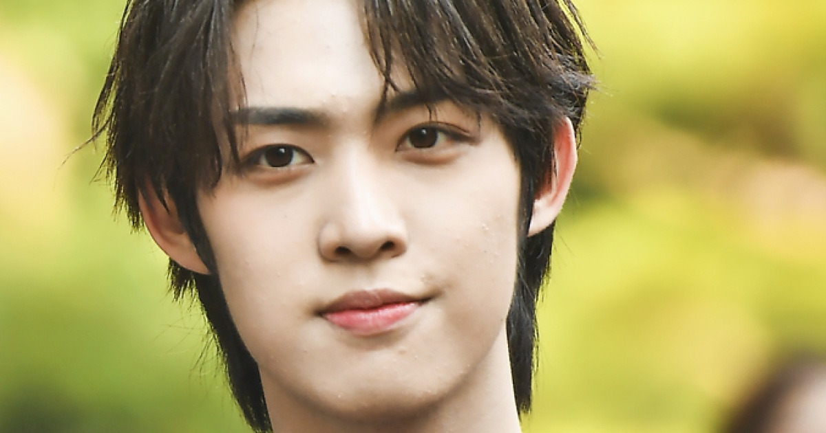 BAE173 도하, 빠져드는 비주얼 [포토엔HD]