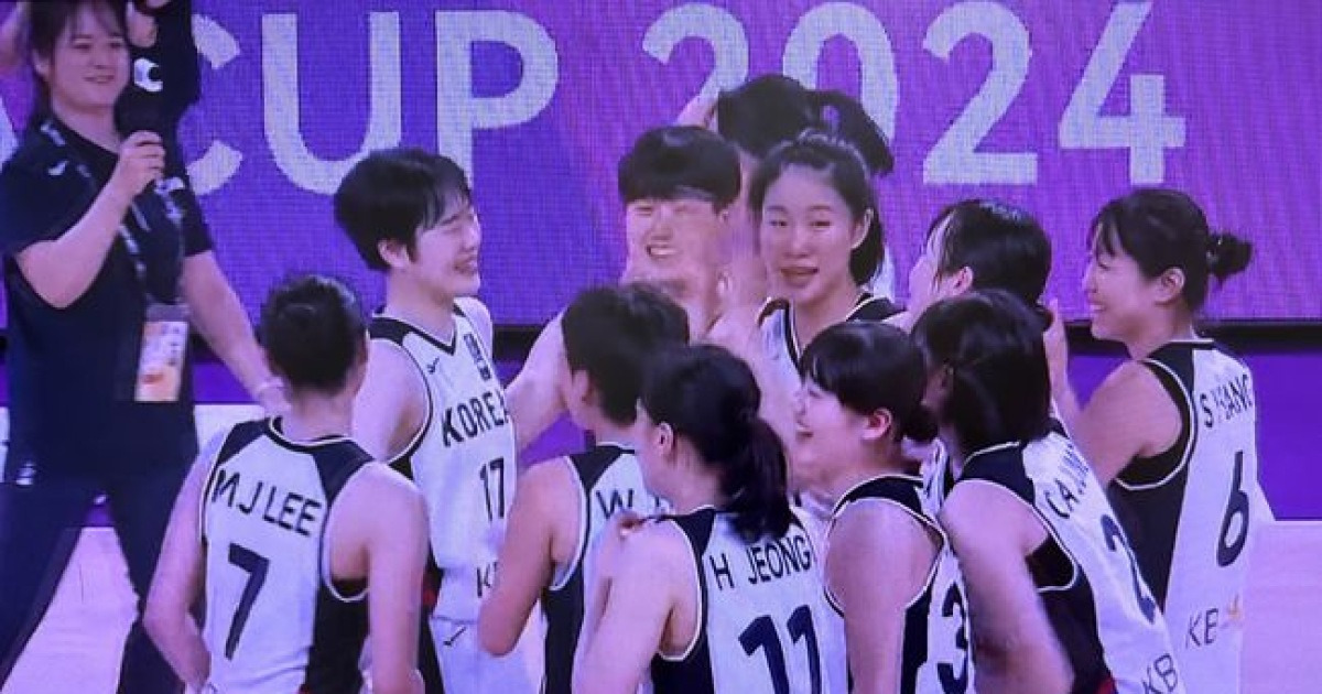 “220cm 장쯔위 한판붙자!’ U18女농구, 뉴질랜드 20점차 대파하고 4강 진출…中과 결승다툼