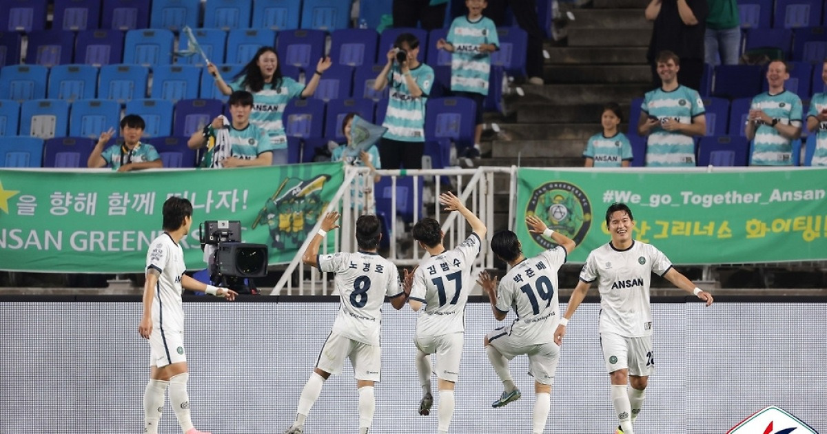 [K리그2 20R] ‘김범수 선제골’ 안산, ‘17세 소년 박승수 데뷔골’ 수원에 1-1무… 2연속 무패 행진