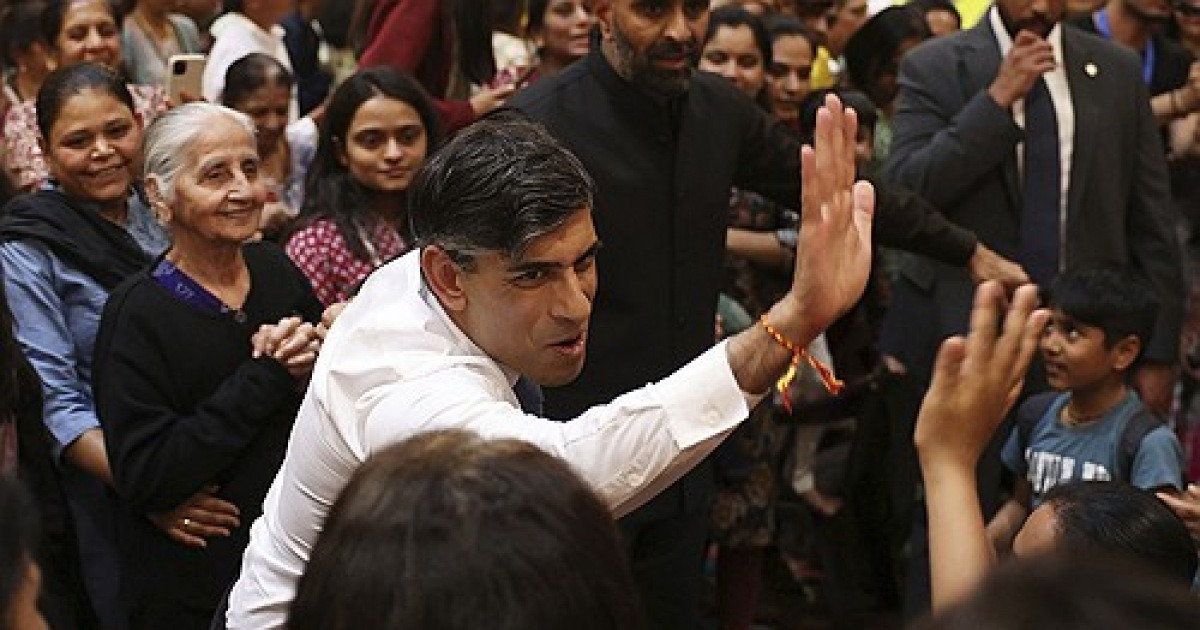 CORRECTION Britain Election