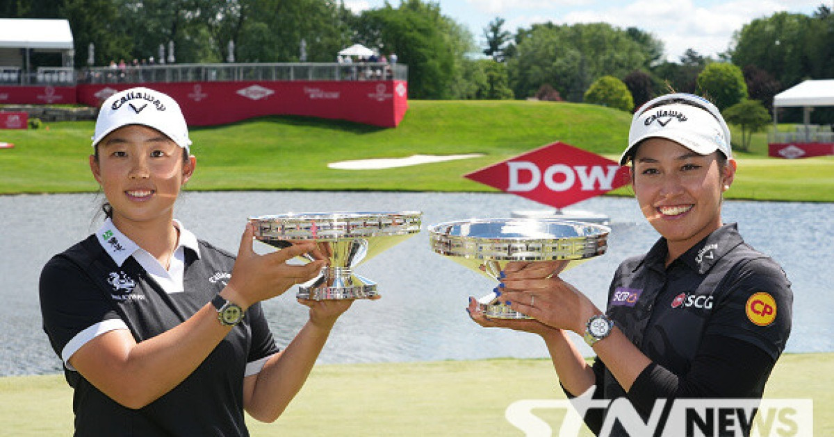 '전 세계 1위 듀오' 티티꾼-인뤄닝, LPGA 2인조 다우 챔피언십 우승...김인경·강혜지 공동 3위