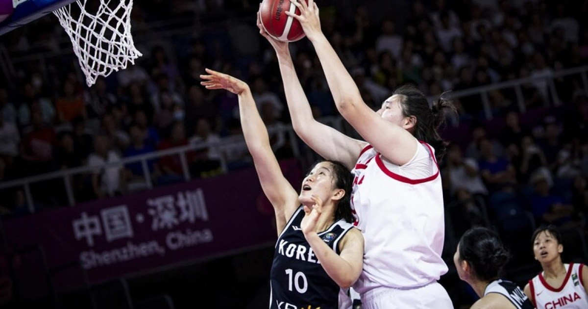 [U18女아시아] 설레는 키 차이?! 어마어마했던 220cm 만리장성 경험한 송윤하