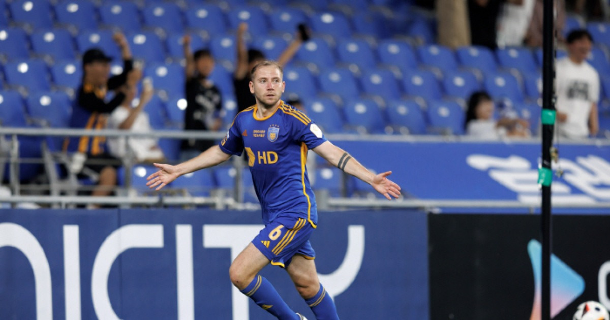 K리그 데뷔골 린가드, 19R 베스트11 선정! MVP는 보야니치