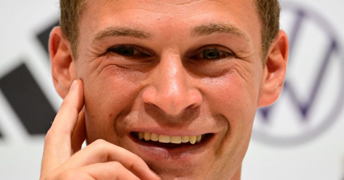 "EPL? 내가 가겠다"→"하지만 맨유는 절대 안 가!"...'KIM 동료' 월클 MF, 차기 행선지 후보 좁혔다