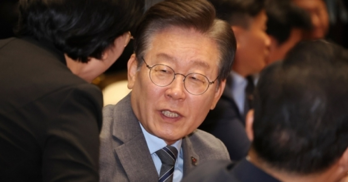 이재명 쌍방울 대북송금 재판 서울중앙지법으로 병합 신청