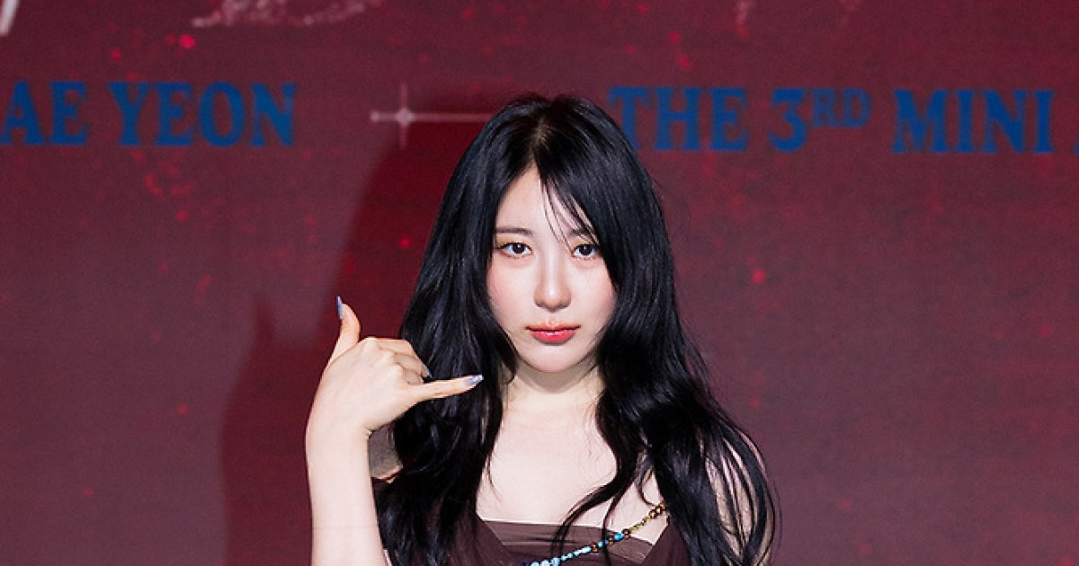 ‘컴백 이채연 “친동생 채령 챌린지 소화 노래 중독성있다고 말해줘”