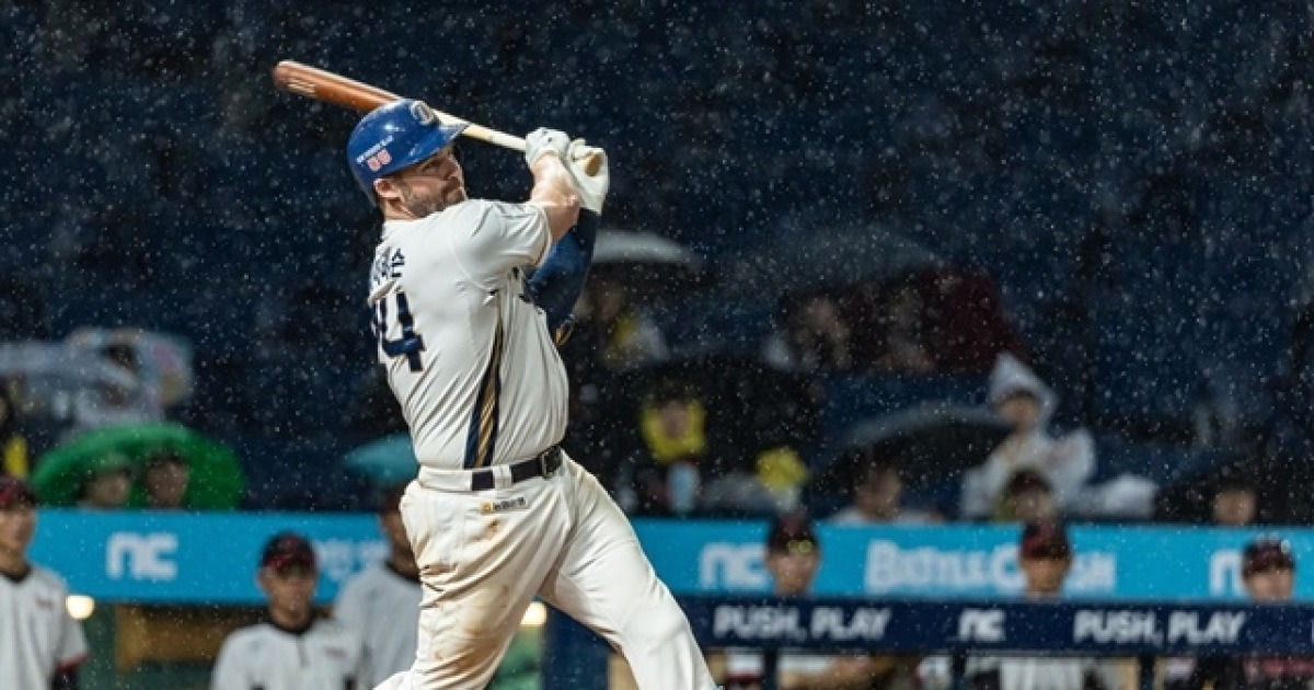 ‘데이비슨 끝내기 2점포!’ NC, SSG에 승률에서만 밀린 6위로 전반기 마무리…연장 10회말 끝난 뒤에는 벤치 클리어링 발발