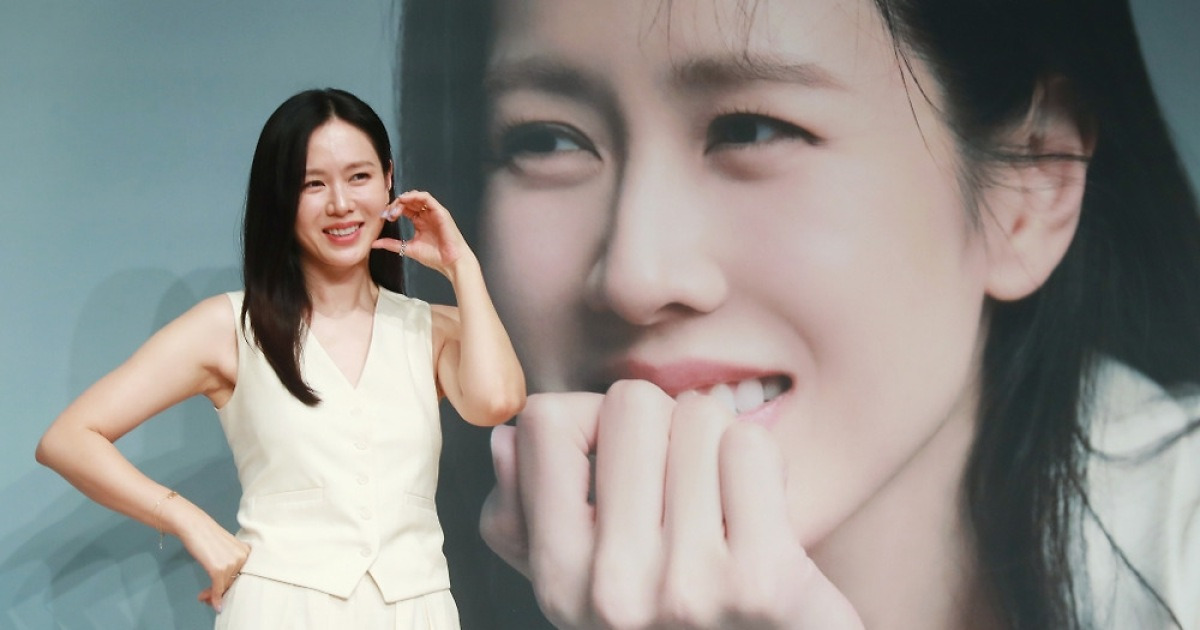 손예진, 그렇게 엄마가 되다 "20년간 채찍질했던 내가.." [BIFAN][종합]