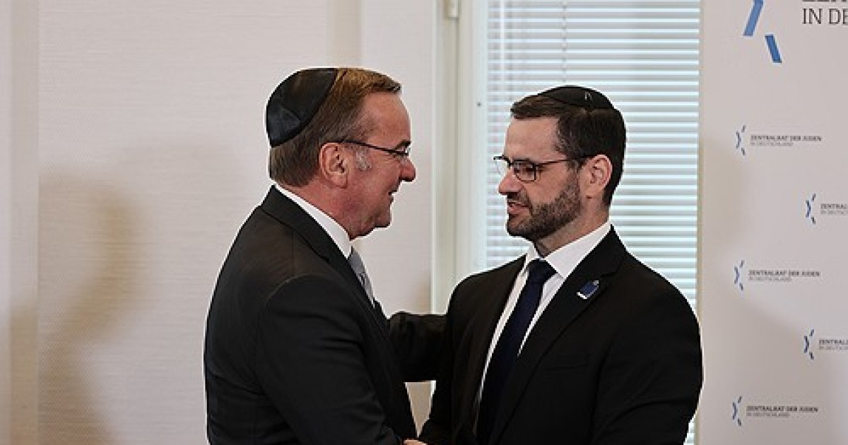 GERMANY DEFENSE RABBINATE
