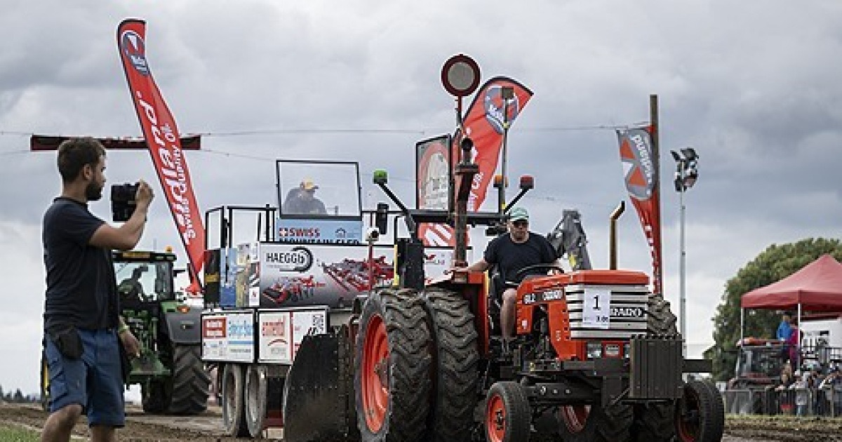 SWITZERLAND TRACTOR PULLING