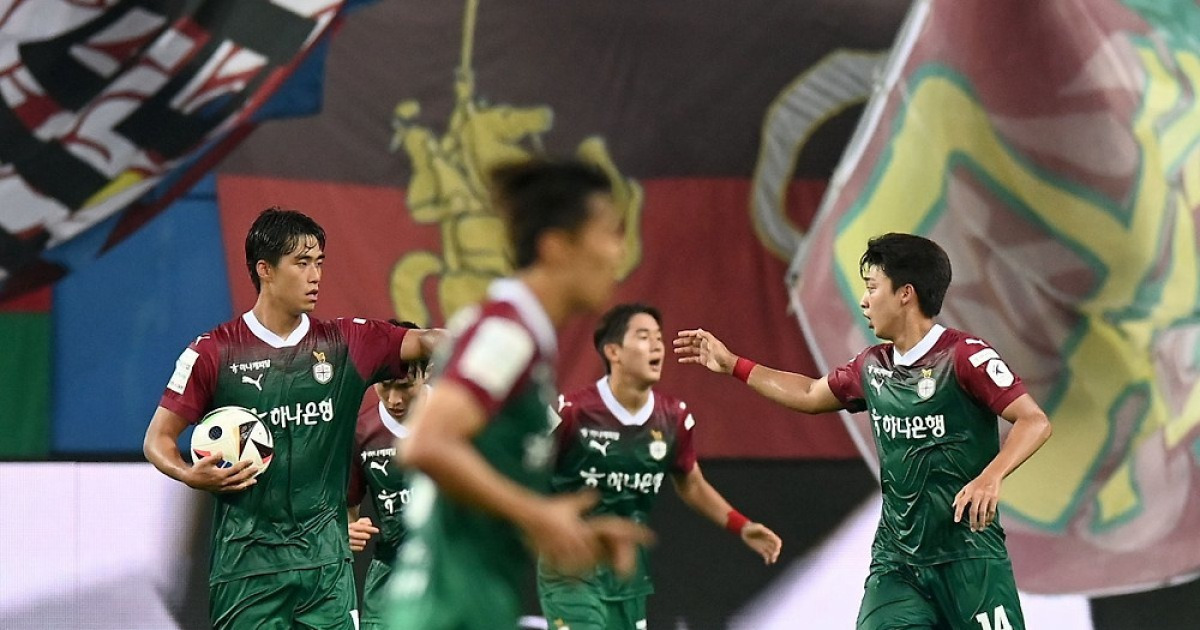 김준범 ‘동점골 성공’