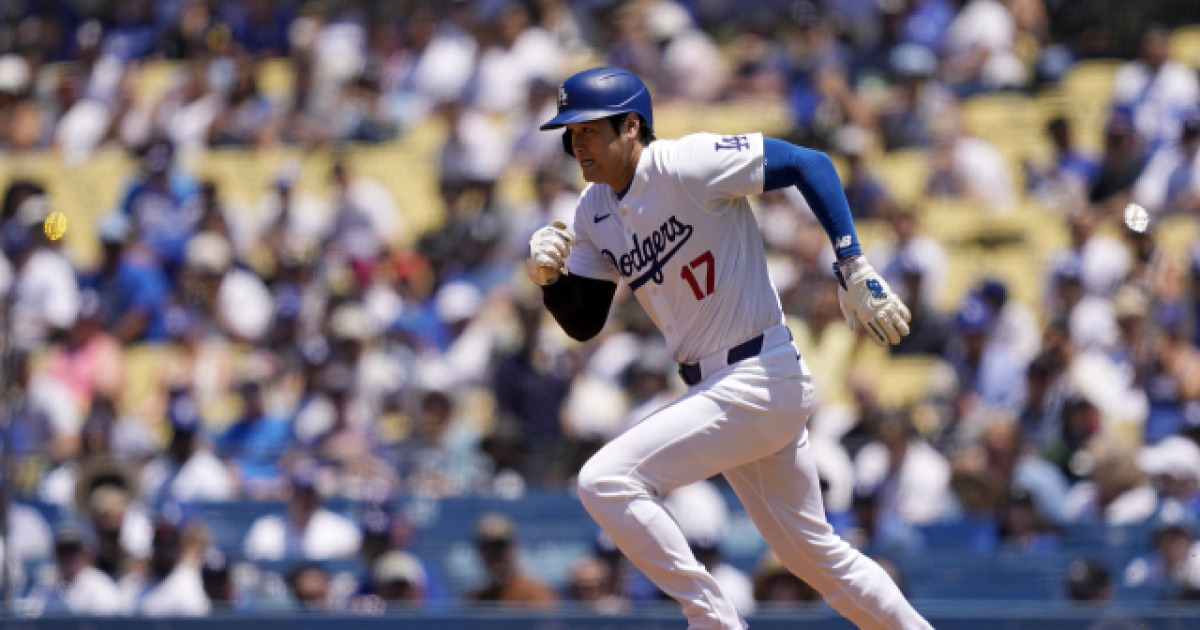 MLB '20-20 클럽' 올 첫 타자는 오타니