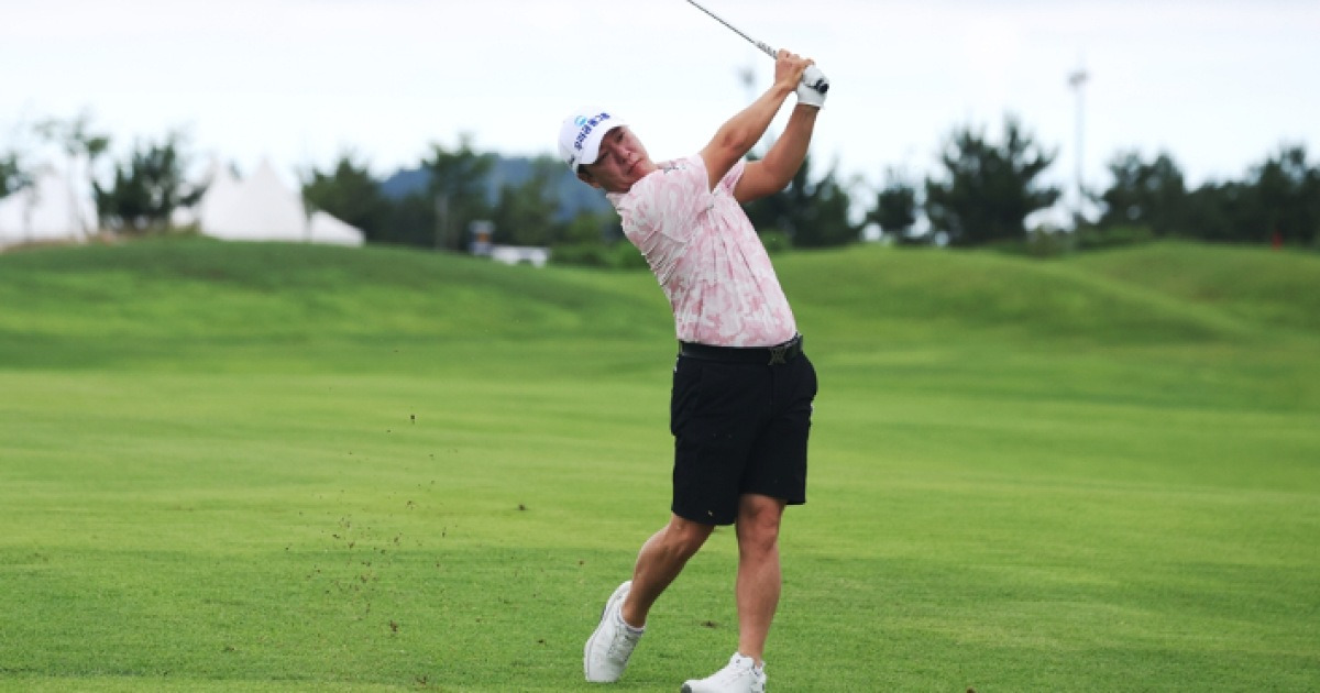 군산CC오픈, KPGA 투어 최초로 반바지 허용