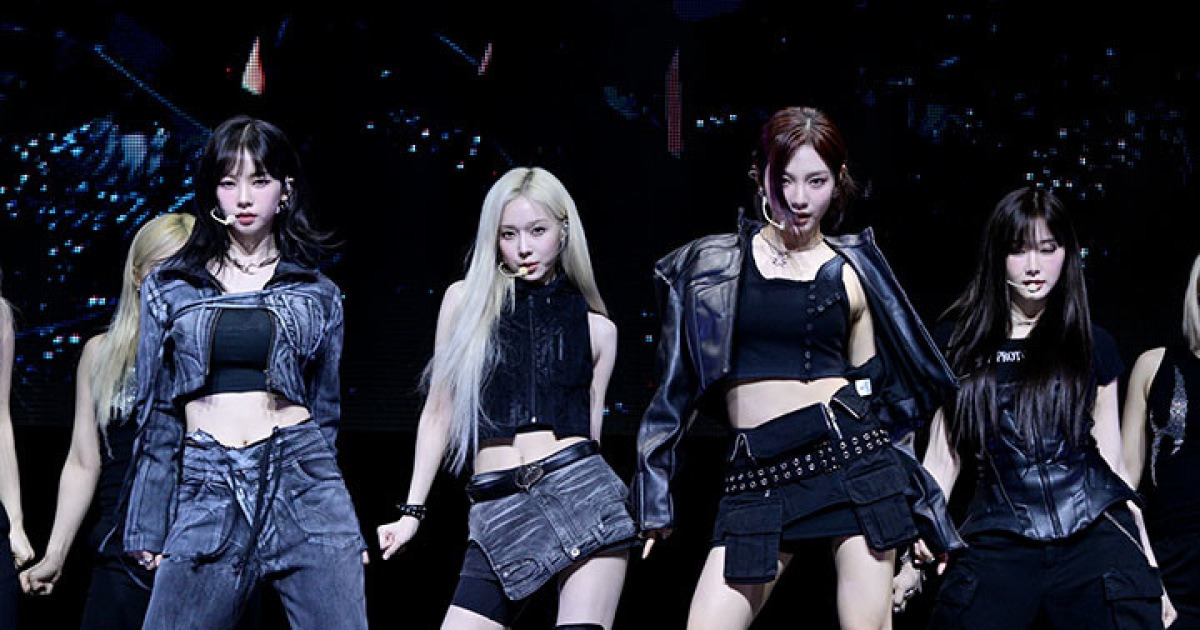 Aespa's 'Supernova' Explodes on Charts: Triple Crown Victory!