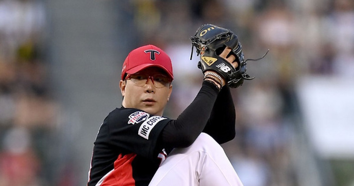 ‘KBO리그 최초 400G 선발등판’ KIA 양현종 “꾸준히 던져 온 것에 자부심, 올해도 170이닝 욕심”