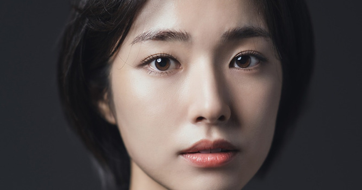 하영 ‘opening 오프닝 2024 첫 주자 ‘덕후의 딸 주연 신서현 역 낙점