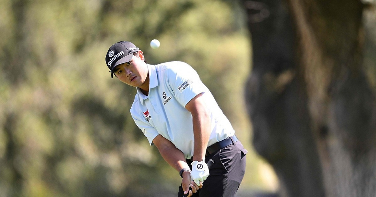 '5언더파' 김성현, PGA ISCO 챔피언십 첫날 23위…선두와 6타 차