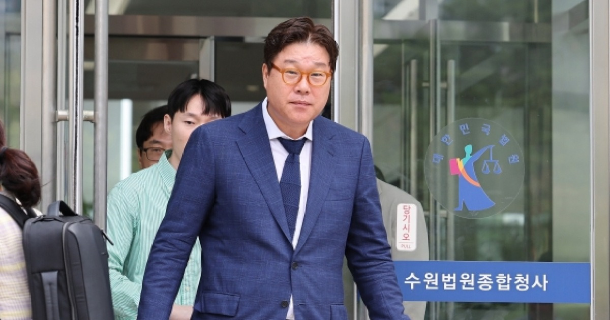 ‘800만 달러 대북송금 김성태 1심에서 2년 6개월 실형…법정구속은 면해