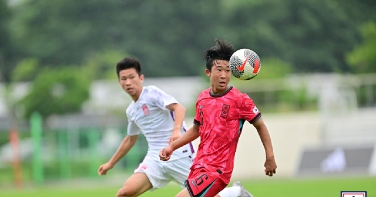 중국에 4골을 줬다고? 대한민국 U-15, 1-4 대역전패 ‘충격’…중국 매체 “놀라운 일이야!”