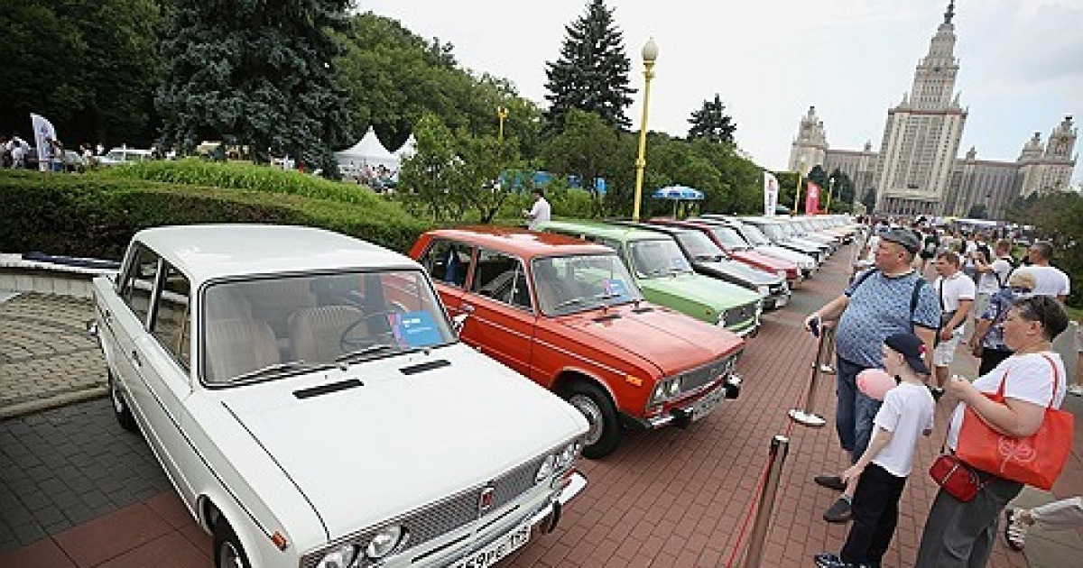 RUSSIA RETRO CARS RALLY