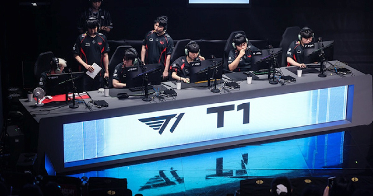 [LCK CL] T1, OK 저축은행 2대 0으로 격파