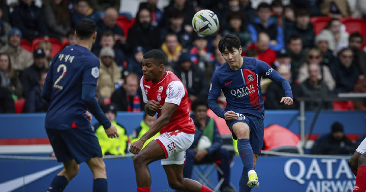 EPL 구단, 이강인 영입 원해 1000억원 이상 제안…PSG는 거절