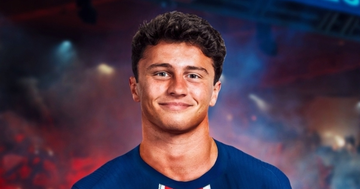 PSG, '파격 영입' 각오! 1057억 지른다...19세 초신성 MF 영입 '유력'