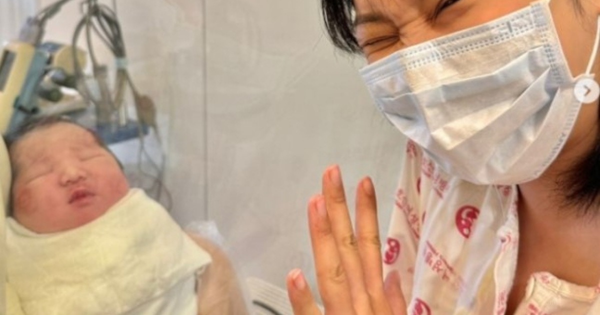 150만 유튜버 랄랄, 엄마 됐다…3.7kg 딸 득녀