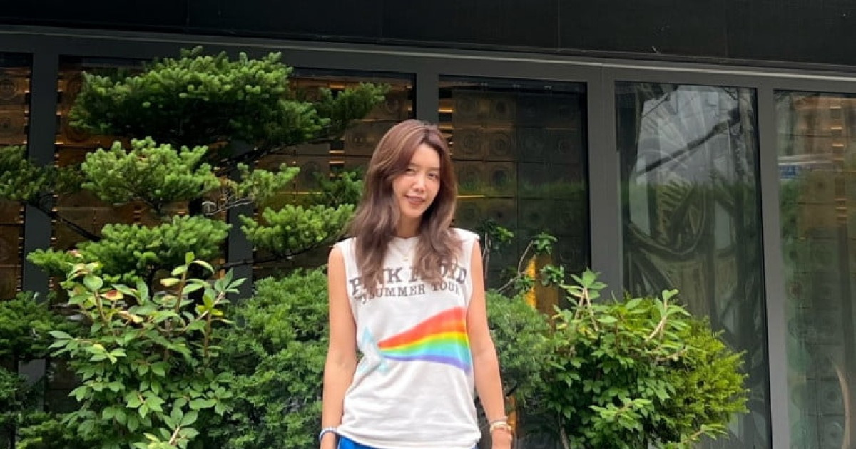 패션 유튜버 맞네…채정안, 46세+48kg의 '꾸안꾸룩' 정석