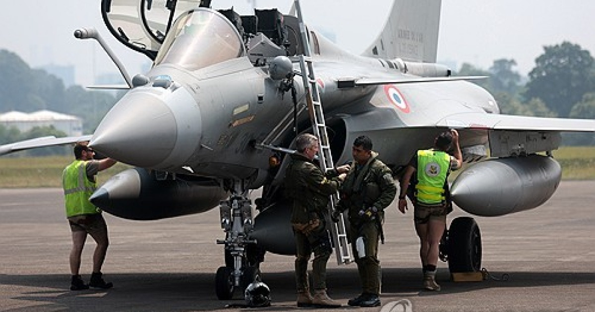 INDONESIA FRANCE DEFENSE