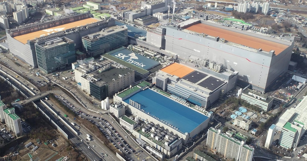 ‘HBM이 끌고 eSSD가 밀고’…SK하이닉스, 6년만에 ‘슈퍼사이클’ 올라탔다