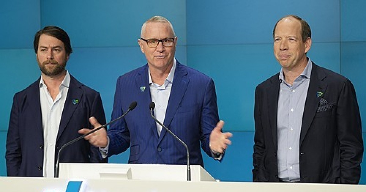 Finacial Markets Lineage IPO