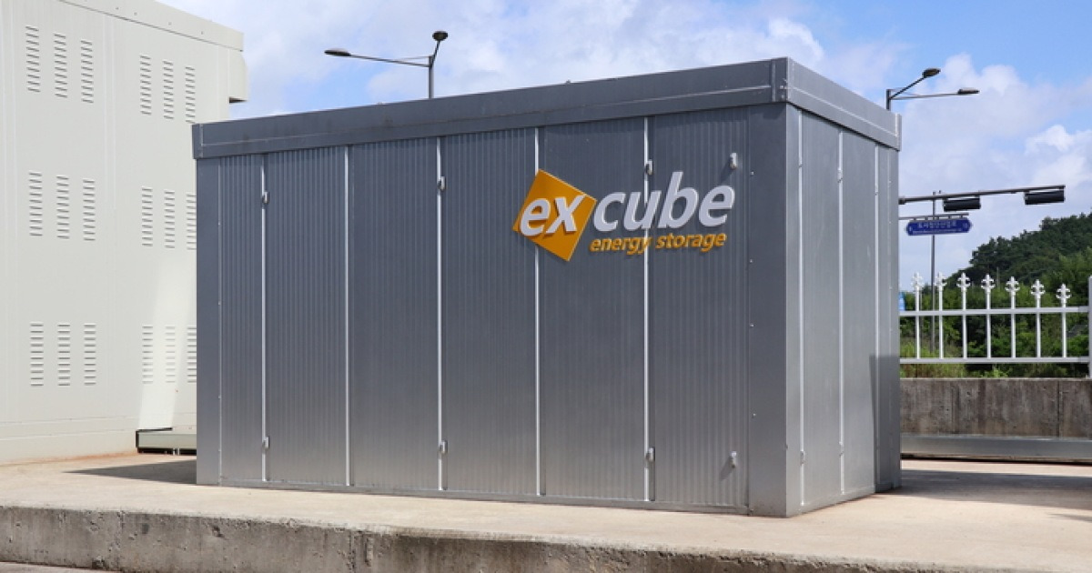 화재 100% 차단 ESS 나왔다…인셀, 액침 탱크 방식 'exCube' 개발 성공