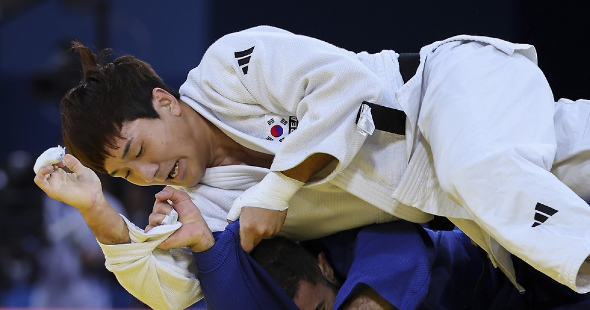 김지수 이어 이준환도…유도 남자 81kg급서 16강 진출[파리2024]