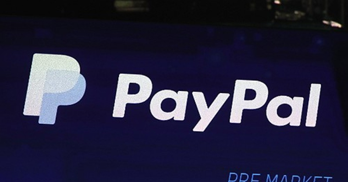 Earns PayPal