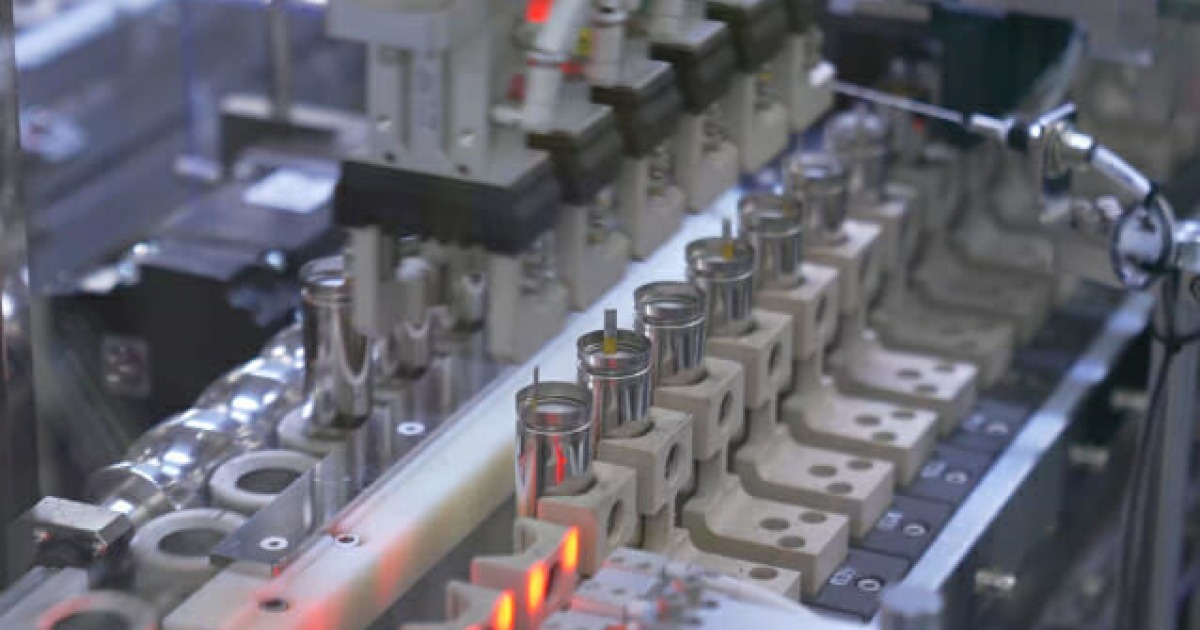 LG엔솔-삼성SDI, 46파이 배터리 양산 임박…기술력 '맞불'