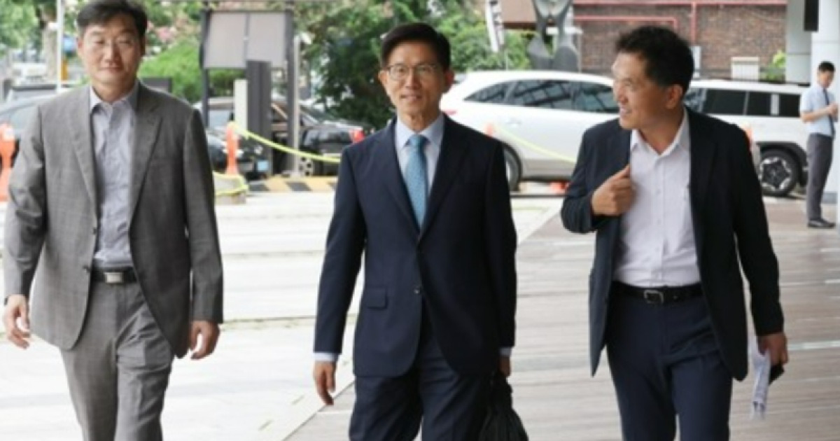 김문수 근로기준법 확대 강조…“무조건 반노동 딱지 안돼”