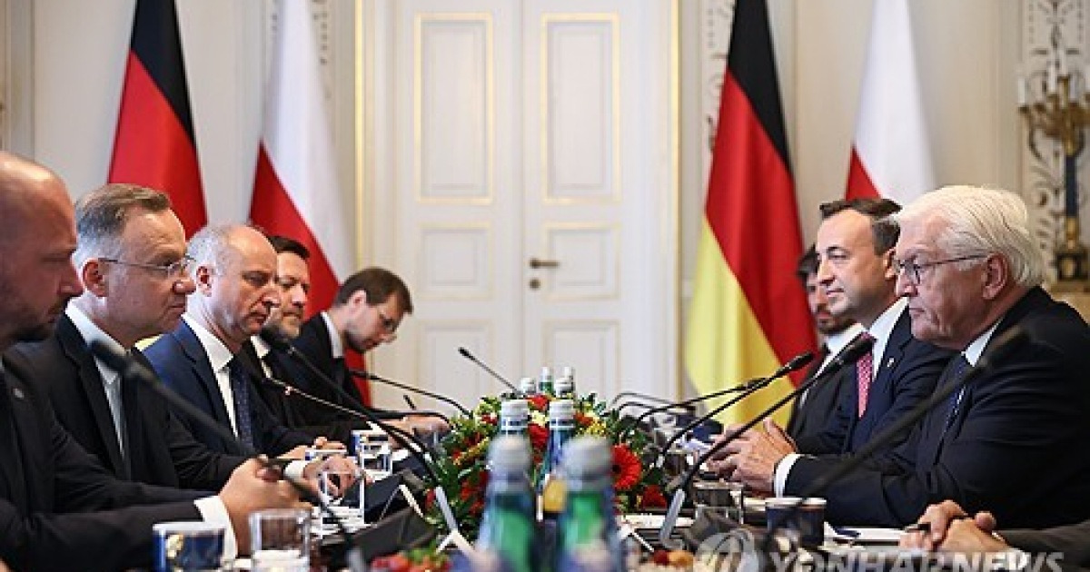 POLAND GERMANY DIPLOMACY