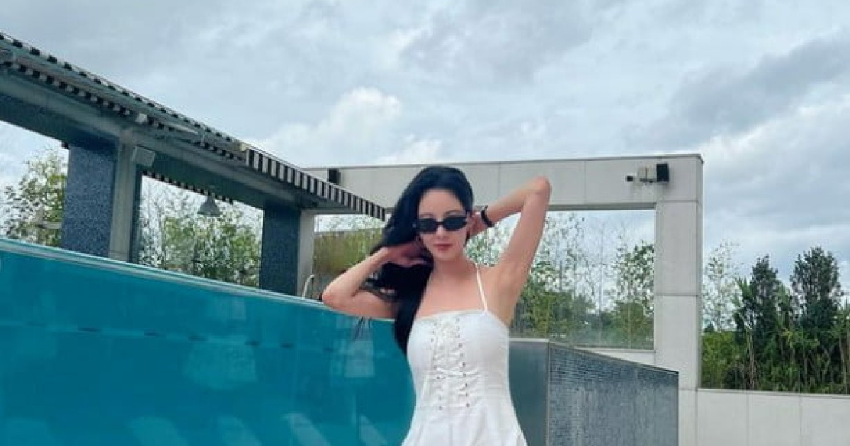 프로필 고쳐야 될 듯…'170cm' 소녀시대 서현, 51kg 보다 더 마른 듯한 몸매