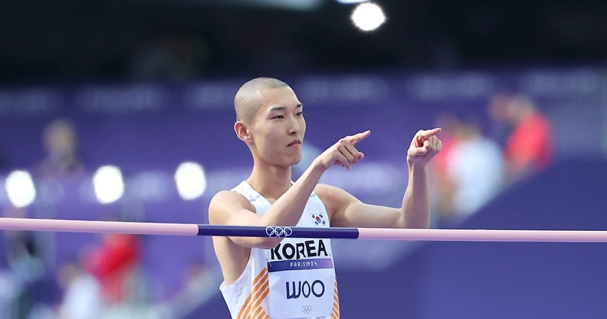 2m20 성공한 우상혁