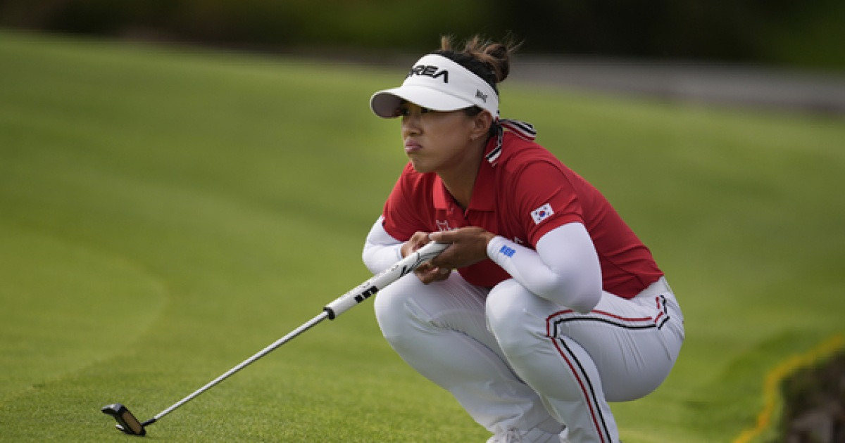 Amy Yang ties for 13th on first day of women's golf in Paris