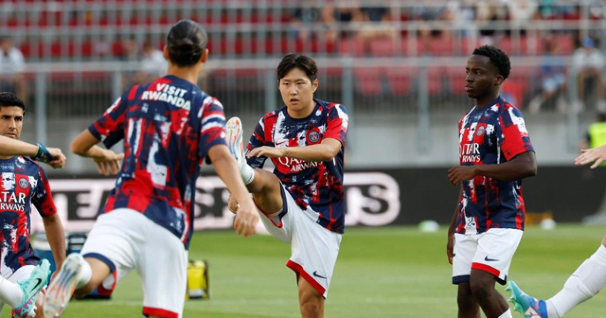 'EPL 클럽 1000억 제안 거부' PSG가 거절할 수 없는 제안이 온다…사우디 클럽, 이강인 영입 추진