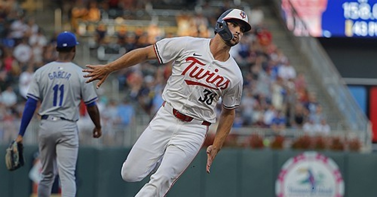 Royals Twins Baseball