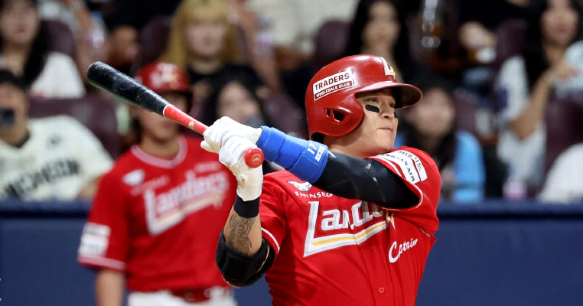 SSG 추신수 "팀에 도움이 됐다는 게 뿌듯, 유종의 미 거두고 싶다" [주간 MVP]