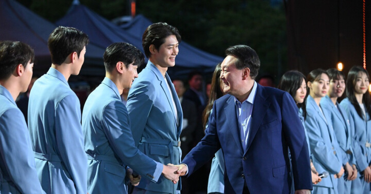 尹 파리올림픽 기념행사 깜짝 참석…민생·안보 대통령 금메달 따고파