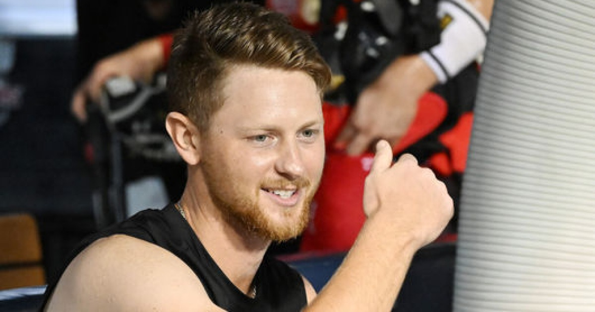 '4회까지 97구→5이닝 108구' ML 36승 투수, 드디어 KBO 첫 승 "5회까지 믿어준 코칭스태프께 감사드린다"